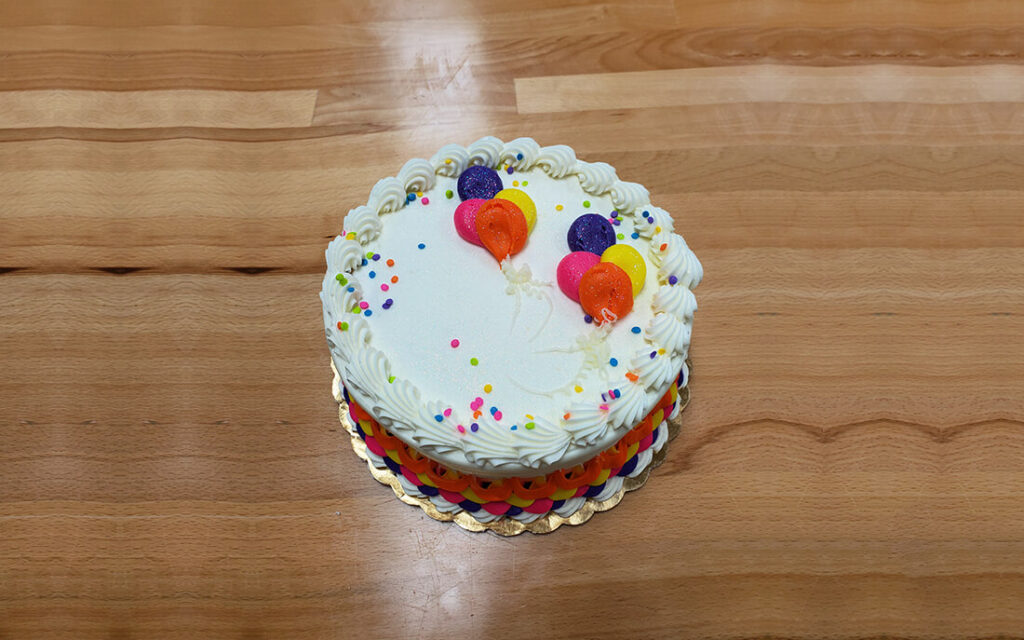 Double Layer Round Cakes – Antoine's Famous Cakes